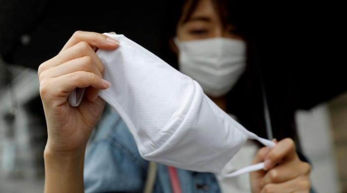 Here's why you should not wear face masks with filter