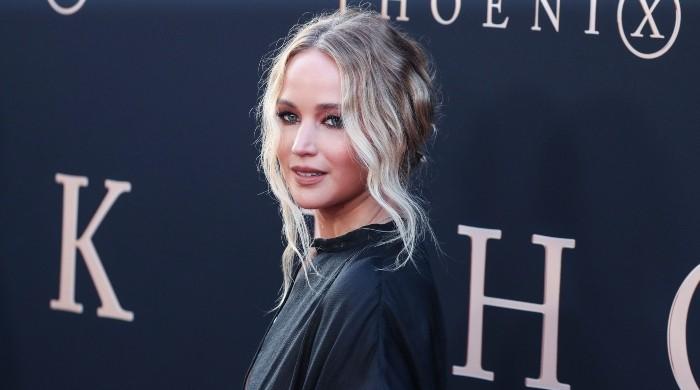 Jennifer Lawrence injured by flying glass on movie set