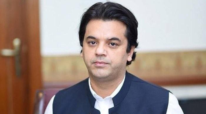 Usman Dar steps down as SAPM on Youth Affairs to run NA-75 campaign