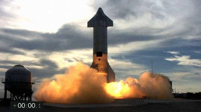 SpaceX rocket explodes on landing during third attempt at flight