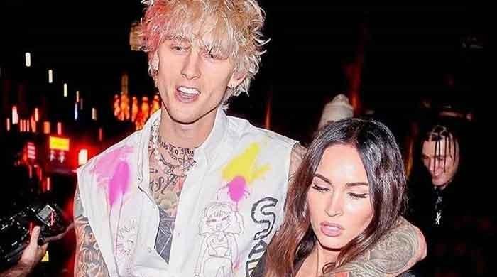 Machine Gun Kelly takes internet by storm with new single 'DAYWALKER'