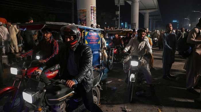 TLP ends protest outside Lahore's Masjid Rehmatulil Alameen