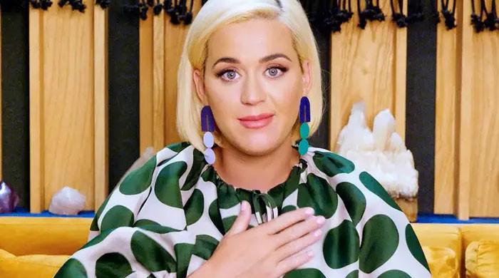 Katy Perry debuts new look ahead of American Idol finale