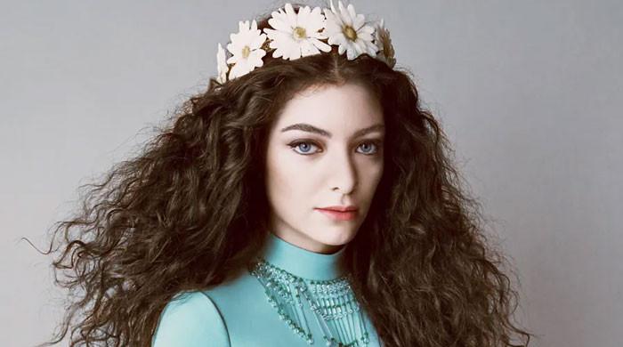 Lorde releases brand new ‘Solar Power’ MV