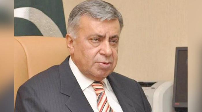 Veteran journalist Arif Nizami passes away in Lahore