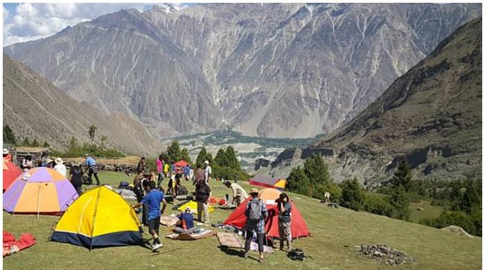 Gilgit Baltistan sees boost in tourism as 700,000 people visit region ...