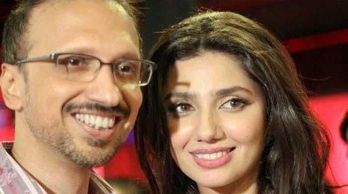 Mahira Khan shares a heartfelt birthday note for director Asim Raza