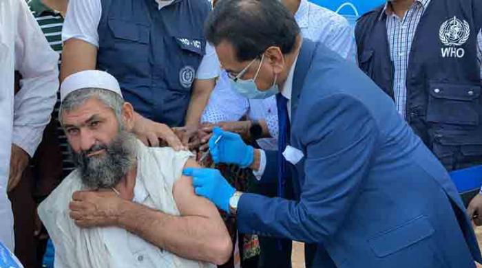 COVID-19: WHO acknowledges Pakistan’s efforts to vaccinate marginalised ...