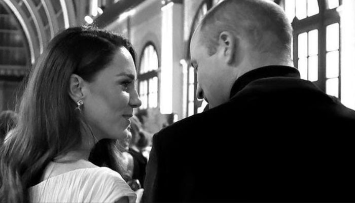 Prince William Kate Middleton Hailed Over ‘more Subtle Displays Of