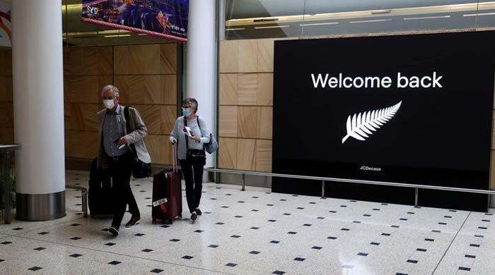 Australia to reopen borders to tourists on February 21