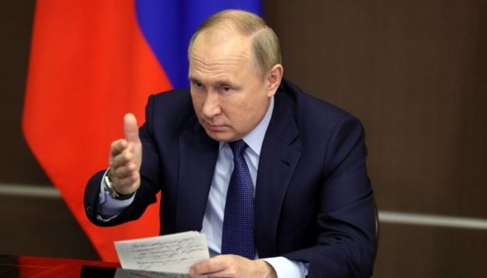 Putin's move sparks outrage, draws condemnation from Western leaders