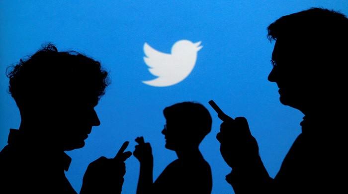 Twitter enables iOS users to record their own GIFs with new feature