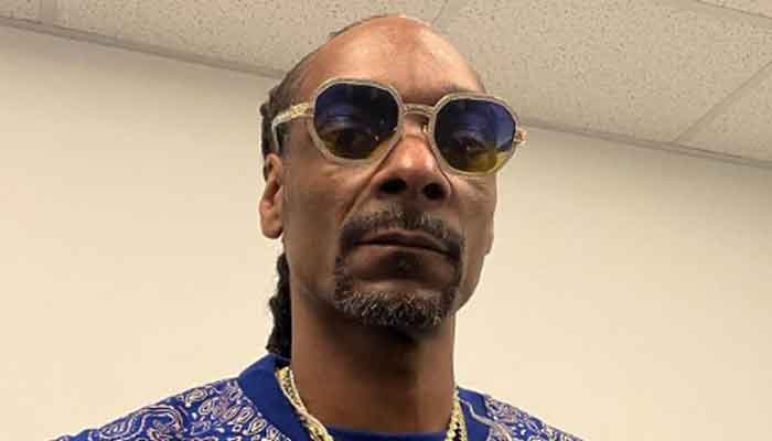 Over 8 million people watch as Snoop Dogg shares video of two bulls ...