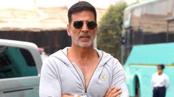 Akshay Kumar shares hilarious video to mark World Laughter Day