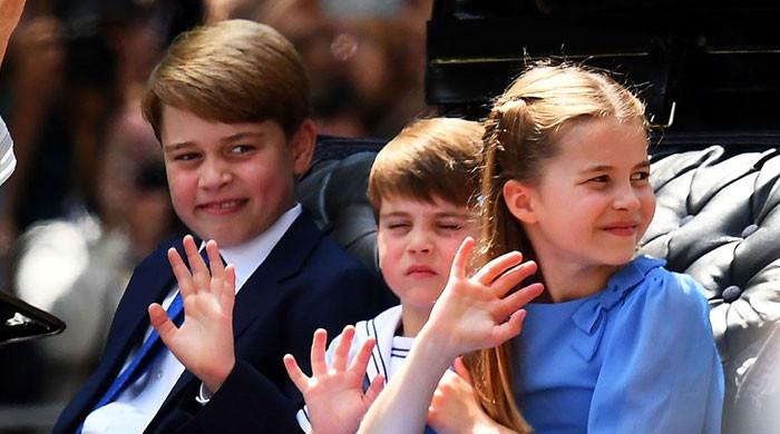 Prince Charlotte Scolds Uncontrollable Prince Louis In Viral Jubilee
