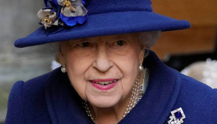 Queen reworking on 'mystique' formula of success to enhance monarchy ...