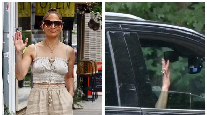 Jennifer Lopez flashes massive ring while out with Ben Affleck