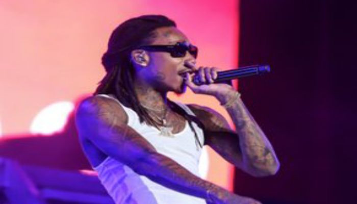Three injured after rumors of gunfire interrupt Wiz Khalifa concert