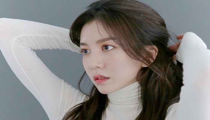 Actress Yoo Ju-Eun commits suicide at age 27: report