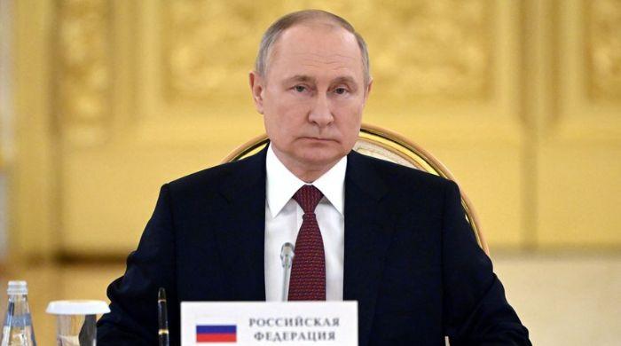 Russian council faces dissolution after call for Putin's removal