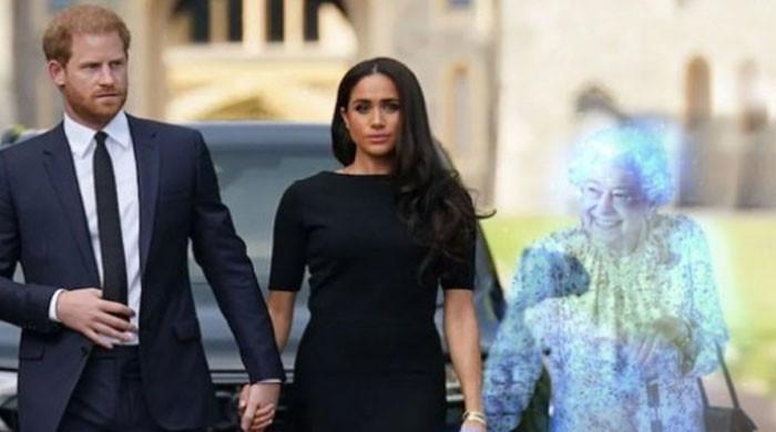 Queen 'spirit' holds Meghan Markle hand at Windsor? Bizarre meme goes viral