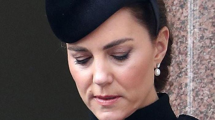 ‘Distressed’ Kate Middleton ‘struggling’ with Queens death