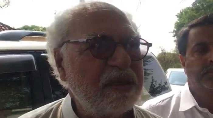 Senior journalist Ayaz Amir discharged from Sarah Inam murder case