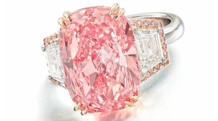 Pink diamond sells for nearly $58 million in Hong Kong