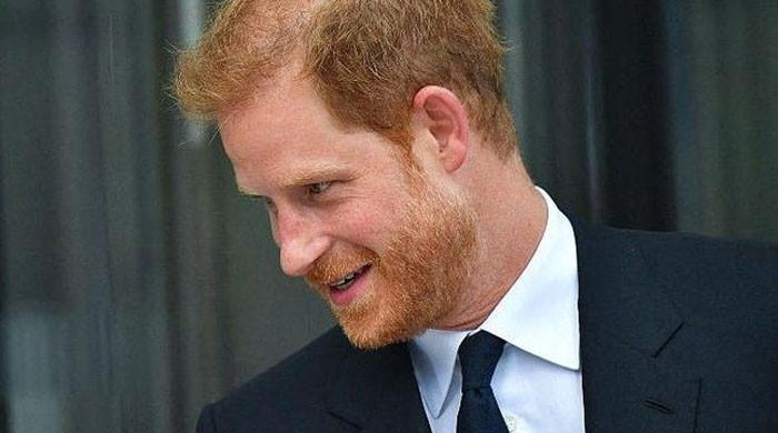 Prince Harry created history of being ‘subordinate’ in relationships