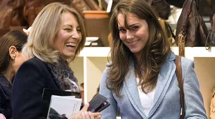 Kate Middleton reveals her mother Carole's expression over William's ...