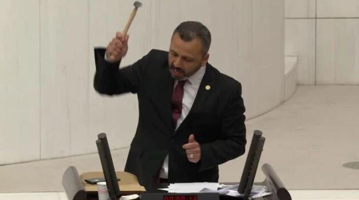 WATCH: Turkish lawmaker hammers smartphone in parliament
