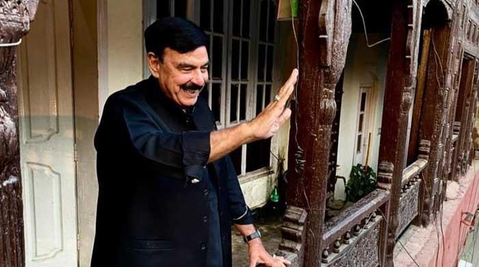 Court issues stay order against Lal Haveli eviction