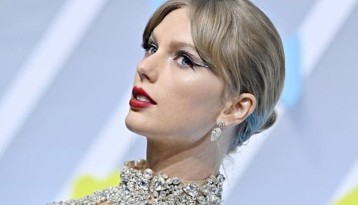 Taylor Swift ‘Midnights’ turns out the top-selling album of 2022