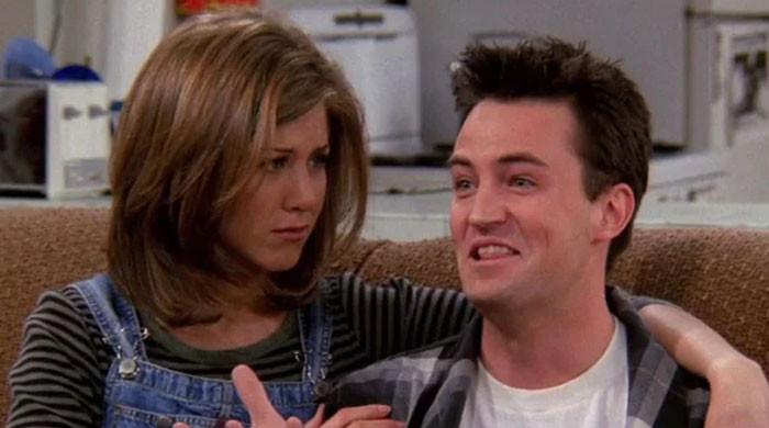 Jennifer Aniston rejected Matthew Perry proposal years before 'Friends'