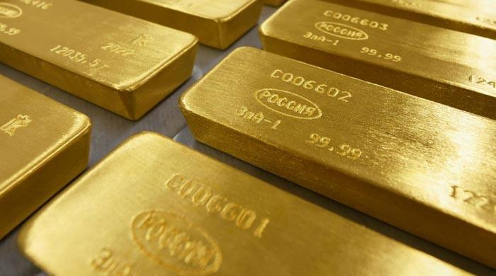 Gold price surges to Rs152,400 per tola