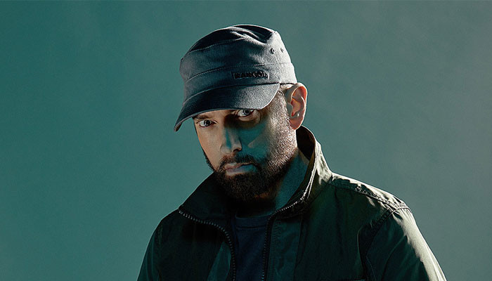 Eminem impersonator tries to rob people's identities through a scam