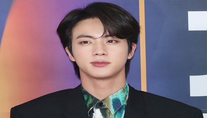 Bts Jins The Astronaut Climbs To No 61 In Uk Singles Chart