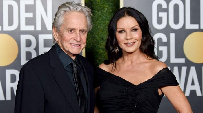 Michael Douglas, Catherine Zeta-Jones commemorate 22 years together