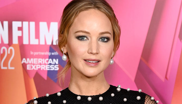 Jennifer Lawrence admits she second guesses her maternal instincts Jennifer Lawrence admits she second guesses her maternal instincts