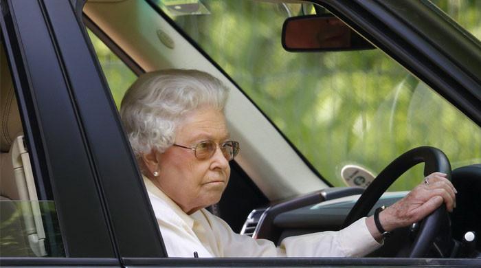 Late Queen Elizabeth’s historic 1953 Land Rover to go under the hammer