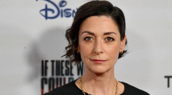 McCartney daughter gives intimate tour of Abbey Road