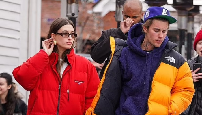 Hailey Bieber rocks chic winter look as she joins Justin on New Year’s ...
