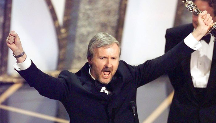 'Titanic' director James Cameron reacts to 1998 Oscar speech
