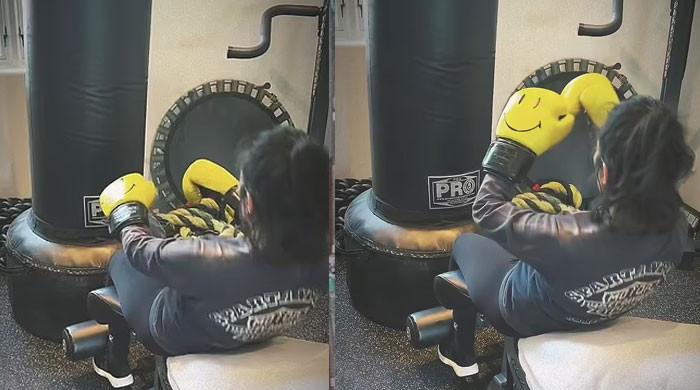 Kourtney Kardashian does boxer sit-up ‘almost a year after last IVF ...