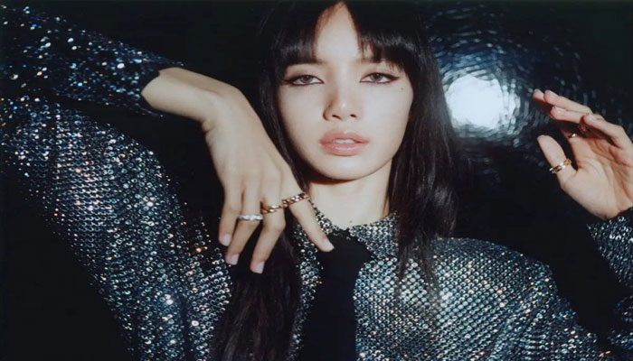 BLACKPINK Lisa turns heads in a visually appealing Parisian shoot for ...