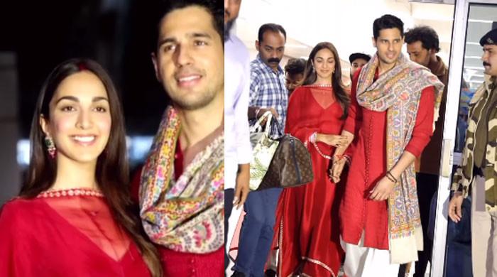 Sidharth Malhotra, Kiara Advani twin in red traditional attire in Delhi Sidharth Malhotra, Kiara Advani twin in red traditional attire in Delhi