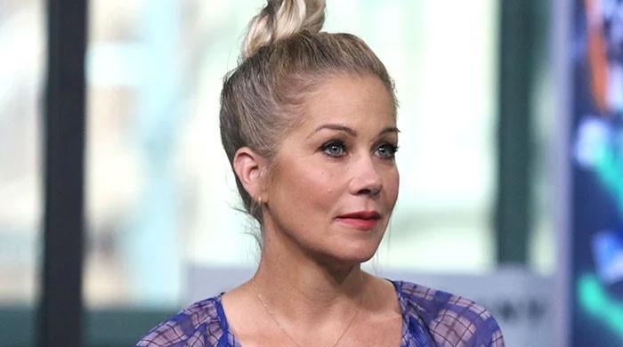 Christina Applegate breaks down 40lbs weight gain since MS diagnosis