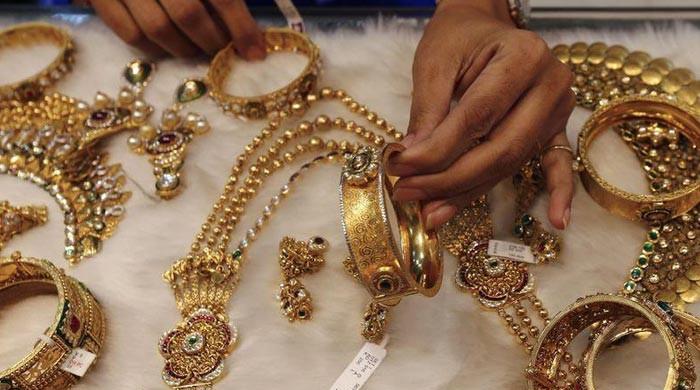 Gold rate ticks up in Pakistan amid economic uncertainty
