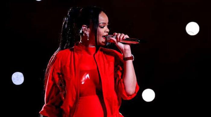 Rihanna wanted to set example with her pregnancy announcement: Deets inside