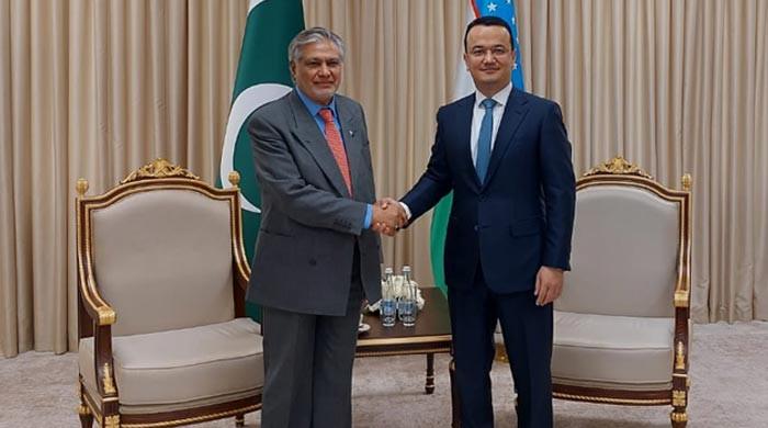 Pakistan, Uzbekistan ink $1bn agreement to boost trade